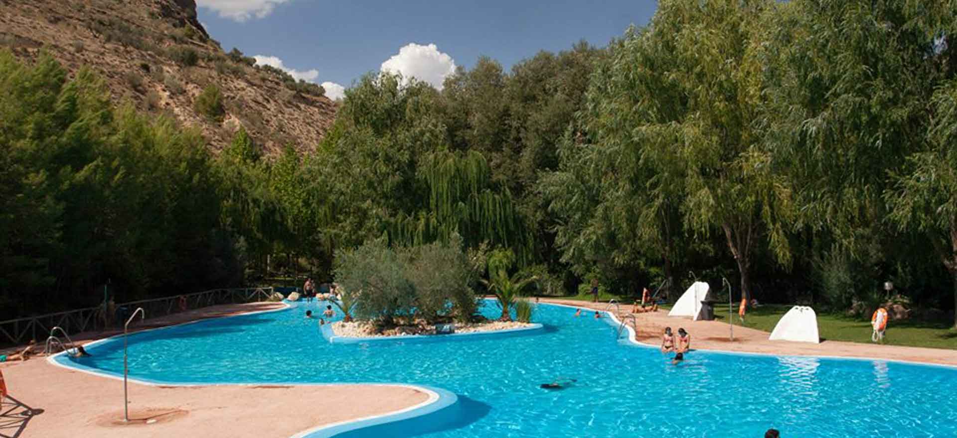Uno piscina Conoce Castril